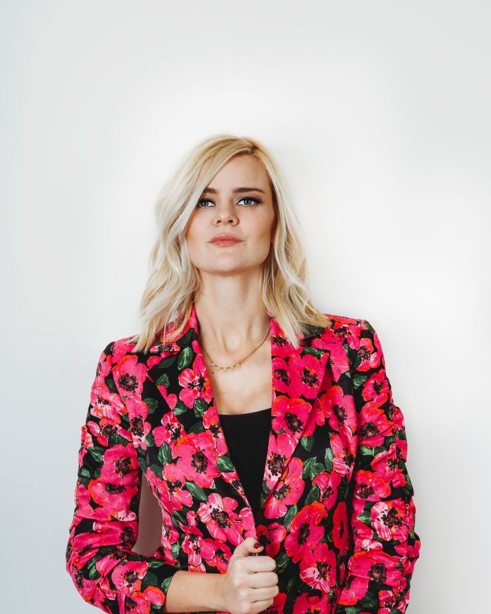 Exclusive Premiere: Watch ANNIKA’s New Video for “I Really Don’t Want ...